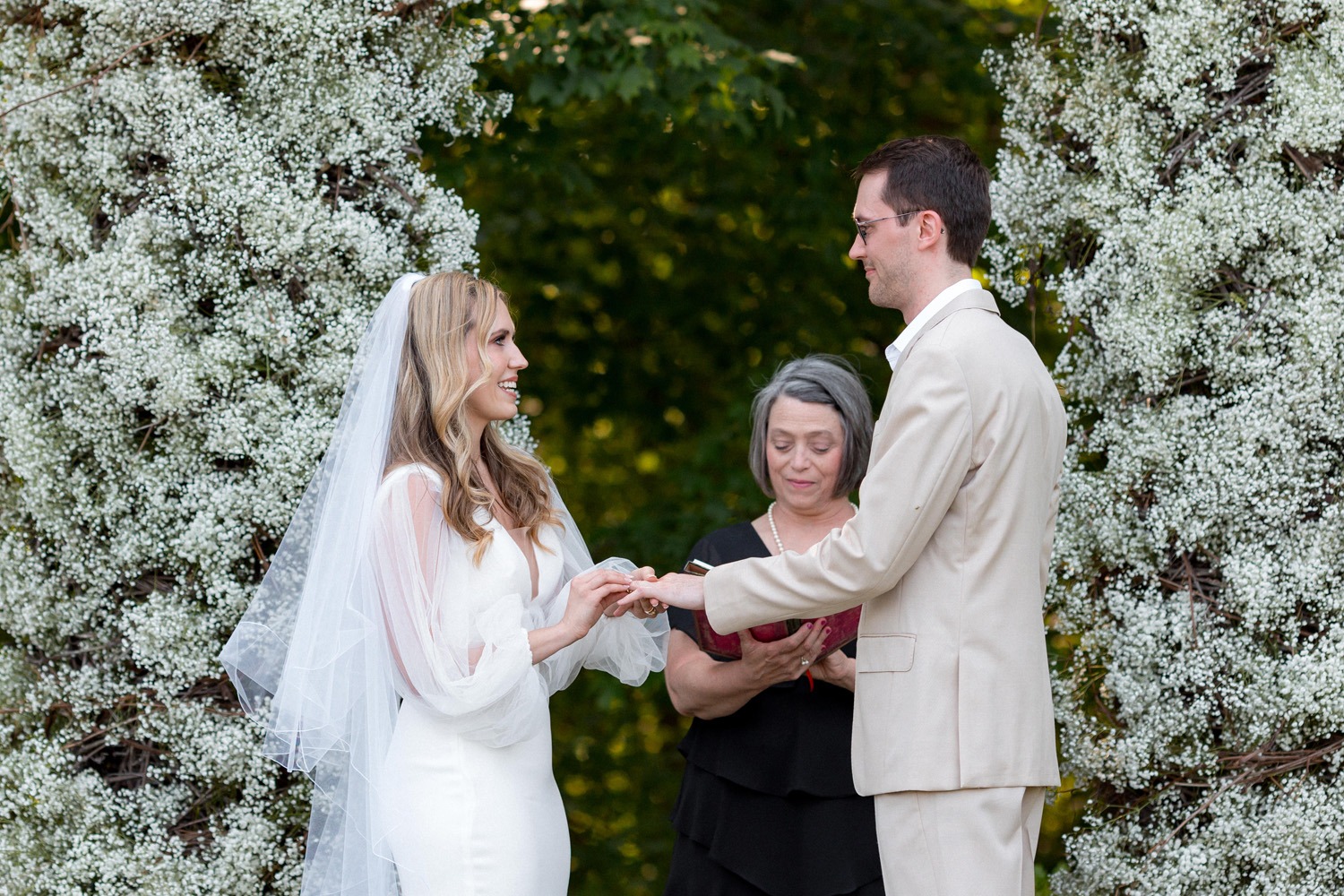 Emily & Ben – Nearlywed Magazine