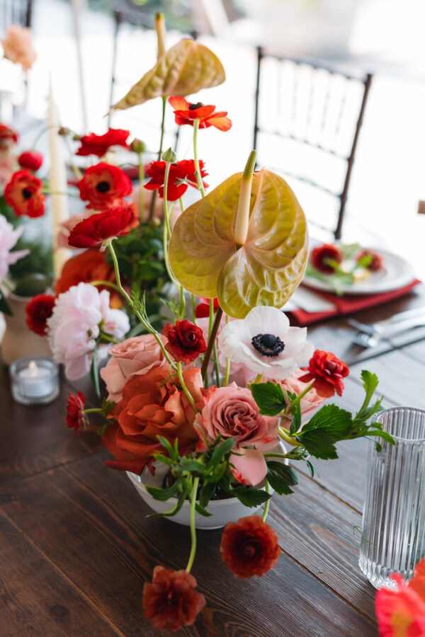 Color Theory in Floristry | Nearlywed Weddings