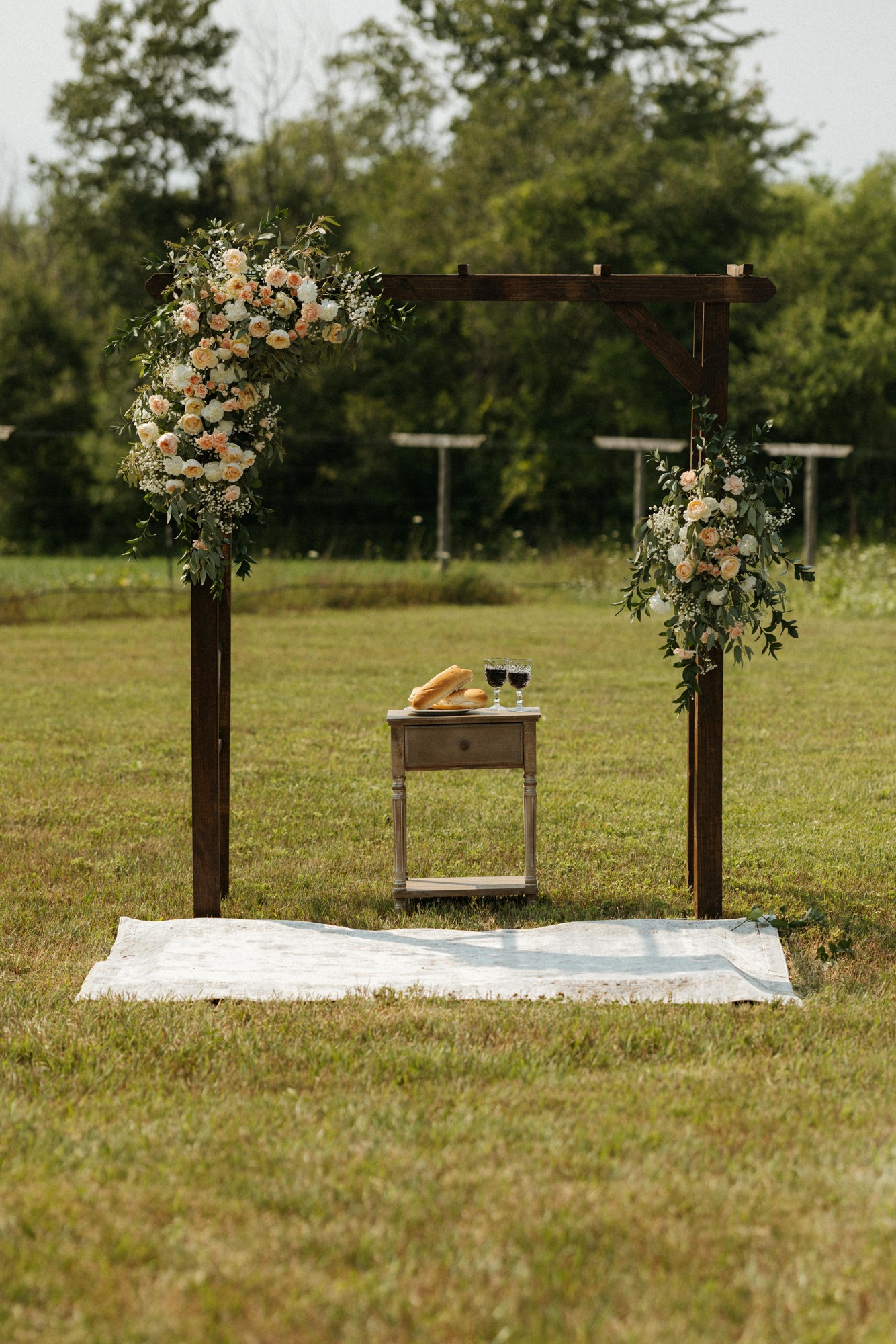 Lydia & Benjamin – Nearlywed Magazine