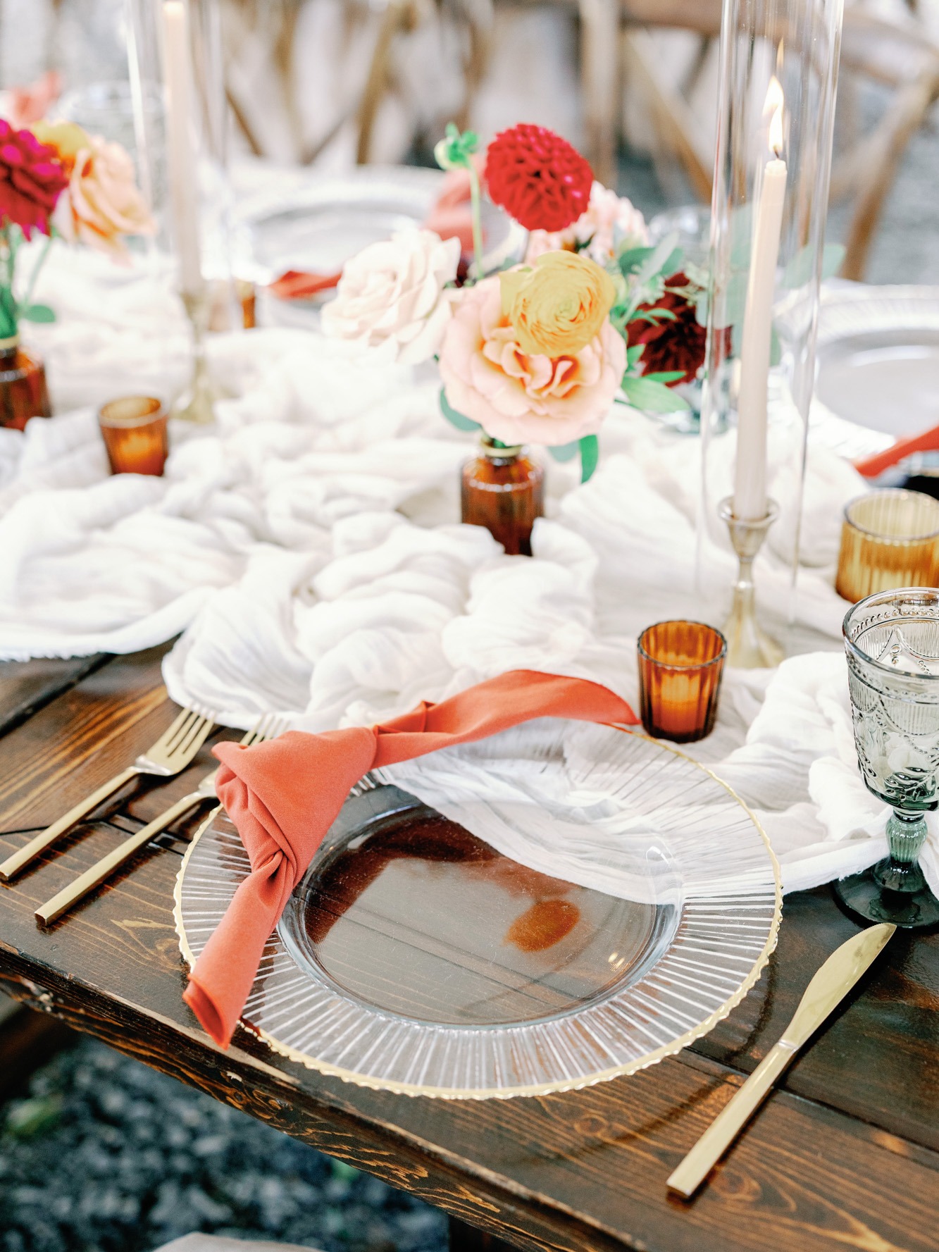 Madi Johnson & Alex Kirven – Nearlywed Magazine