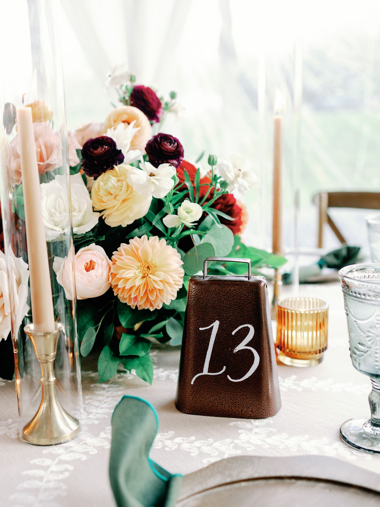 Madi Johnson & Alex Kirven – Nearlywed Magazine