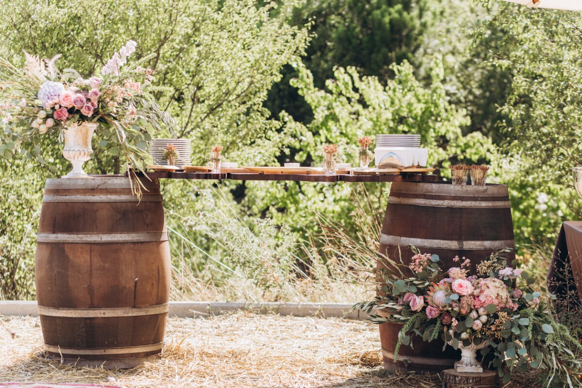 9 Wedding Décor Ideas for A Rustic Ranch Wedding - Nearlywed Magazine