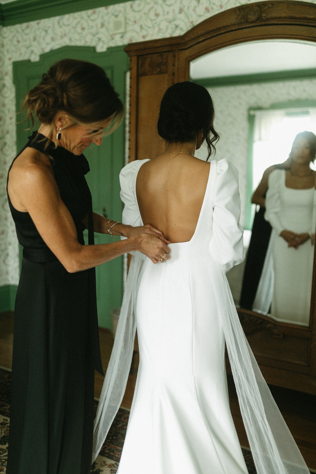 Alexa & Ryan – Nearlywed Magazine