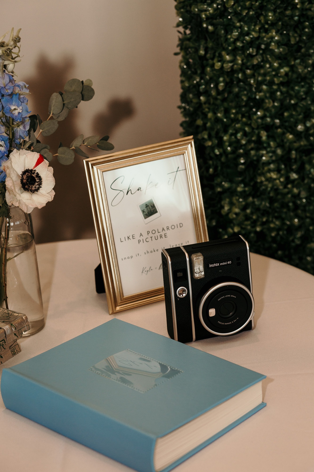 Kayla & Mitchell – Nearlywed Magazine