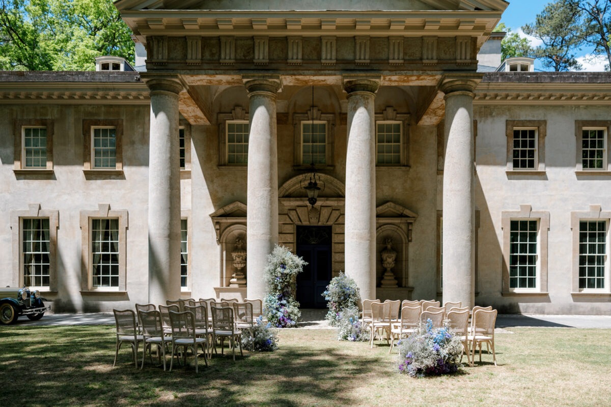 Dreamy Southern Styled Shoot at Atlanta's Swan House - Nearlywed Magazine