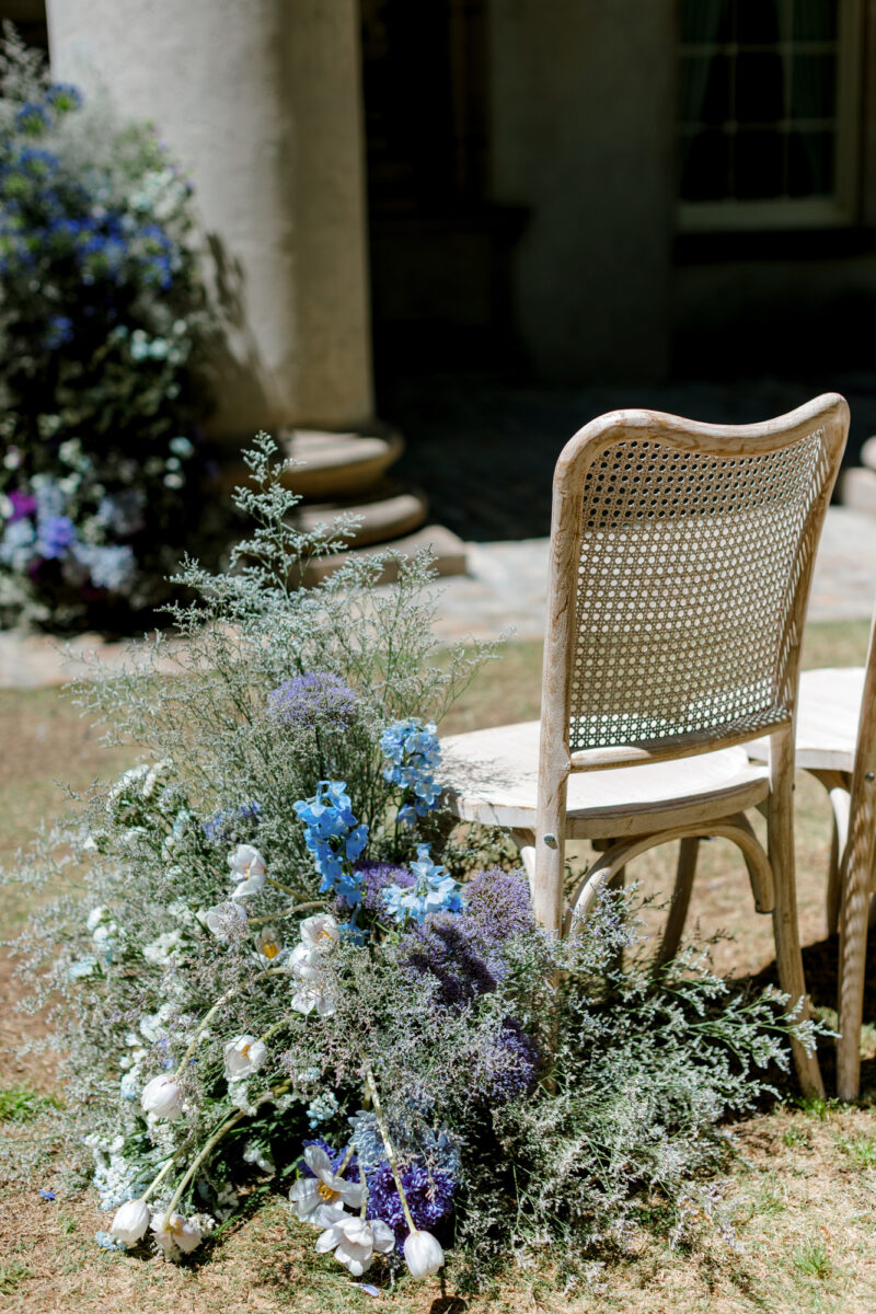 Dreamy Southern Styled Shoot at Atlanta's Swan House - Nearlywed Magazine