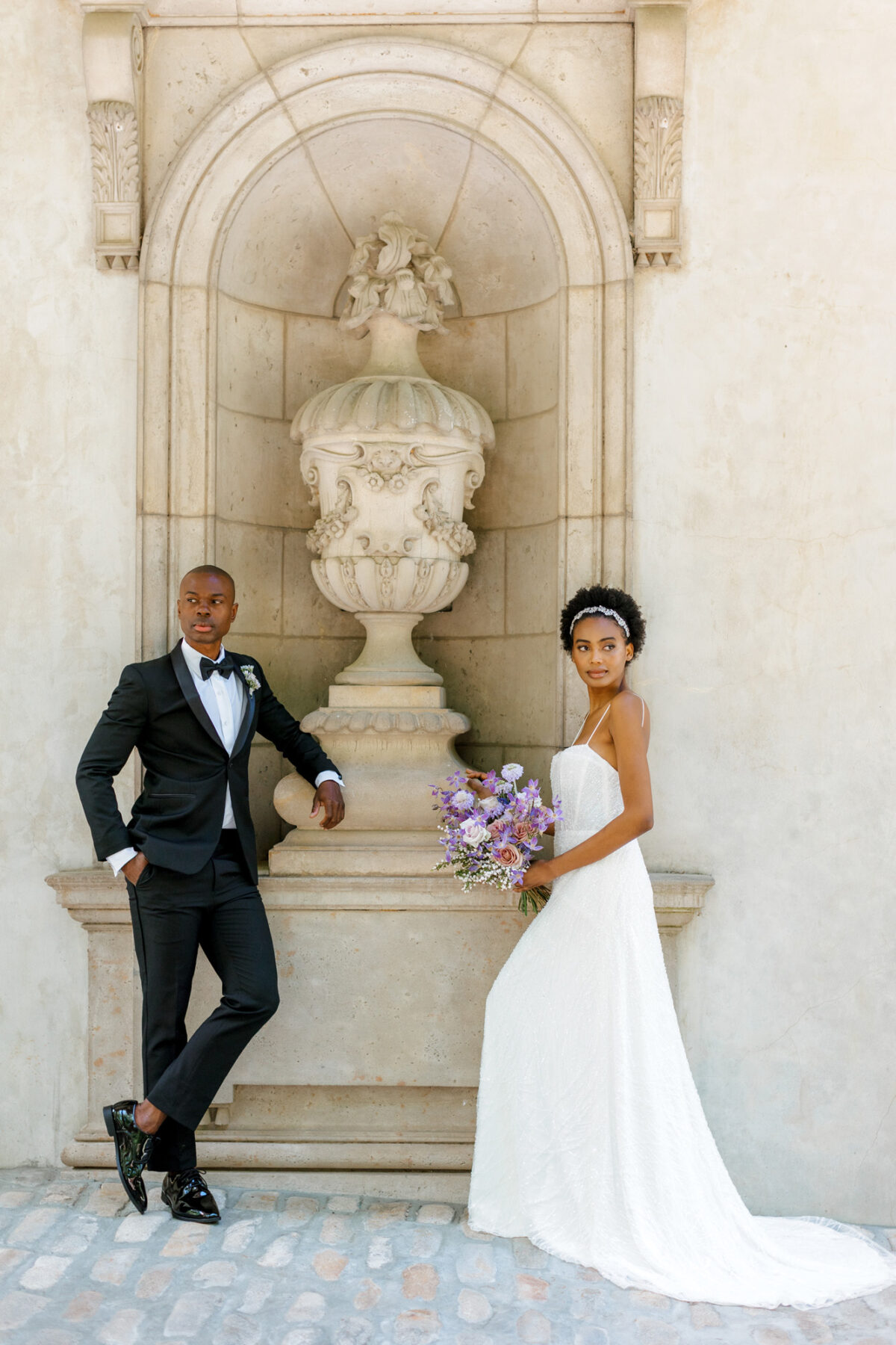 Dreamy Southern Styled Shoot at Atlanta's Swan House - Nearlywed Magazine