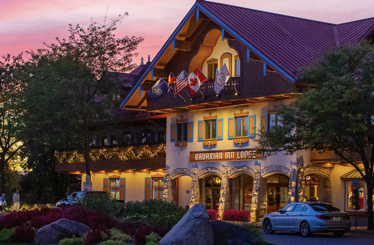 Bavarian Inn – Nearlywed Magazine