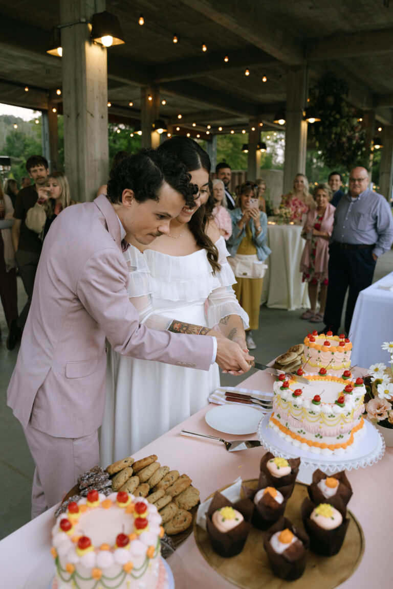 Wedding Reception Order of Events: A Complete Timeline | Nearlywed