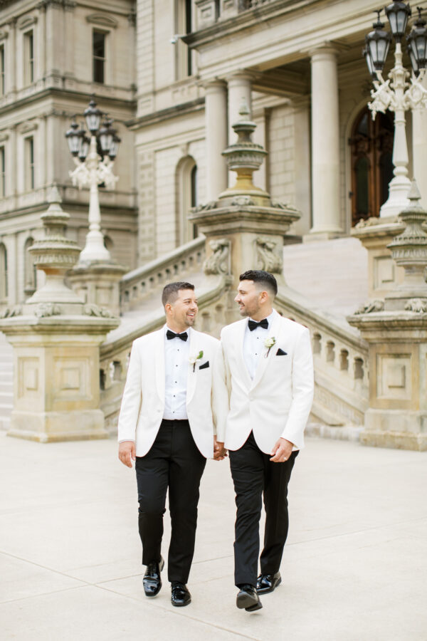 A Complete Outline of Michigan Wedding Laws | Nearlywed
