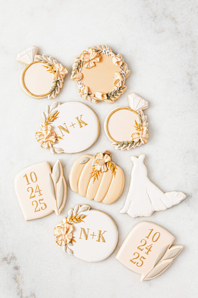 These Custom Wedding Cookies are Edible Works of Art – Nearlywed Magazine